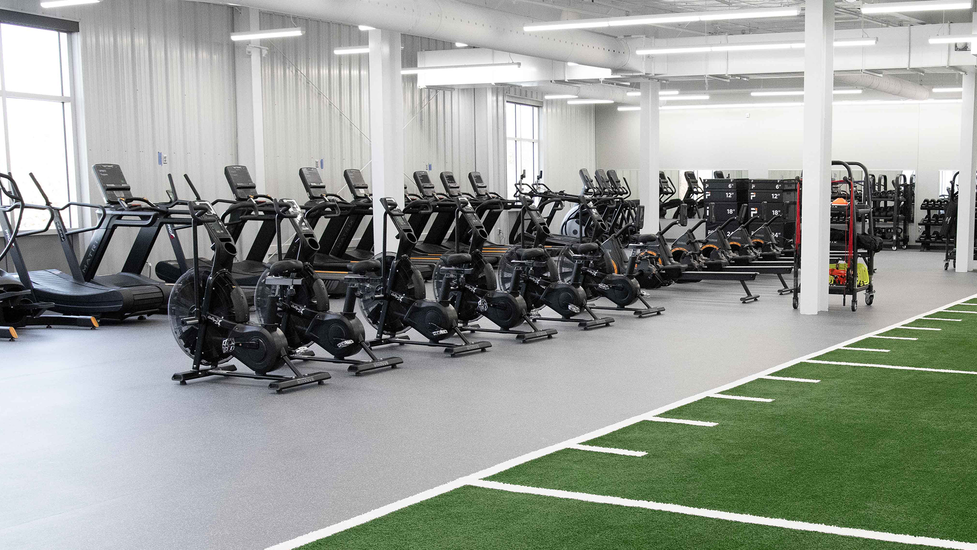 Commercial Fitness Solutions | Johnson Commercial Fitness