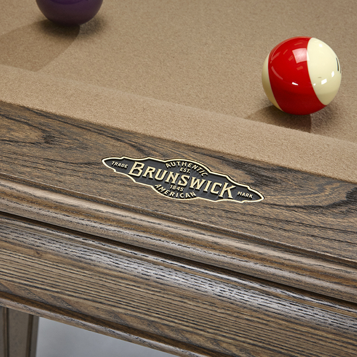 Brunswick Glenwood 9' Pool Table With Tapered Leg